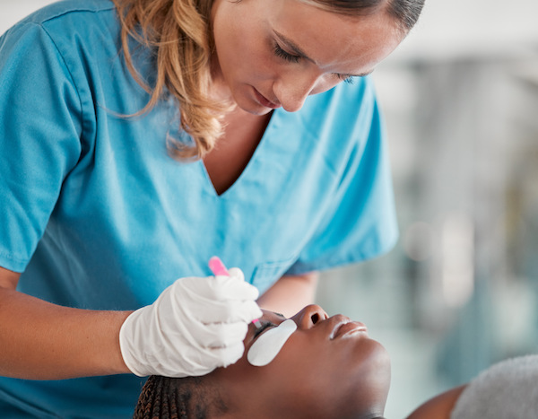 How to Become a Dermatology Nurse: Your Complete Guide